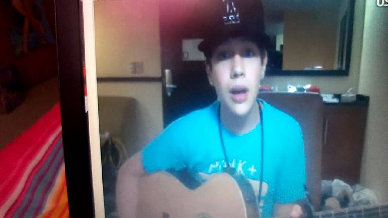 Austin Mahone Singing Baby by Justin Bieber Acoustic Live - YouTube