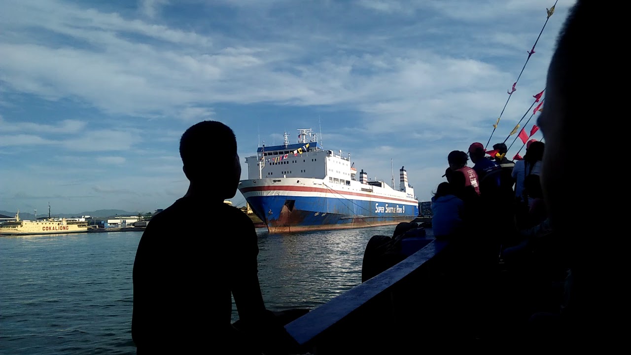 Super Shuttle RoRo 9 - YouTube