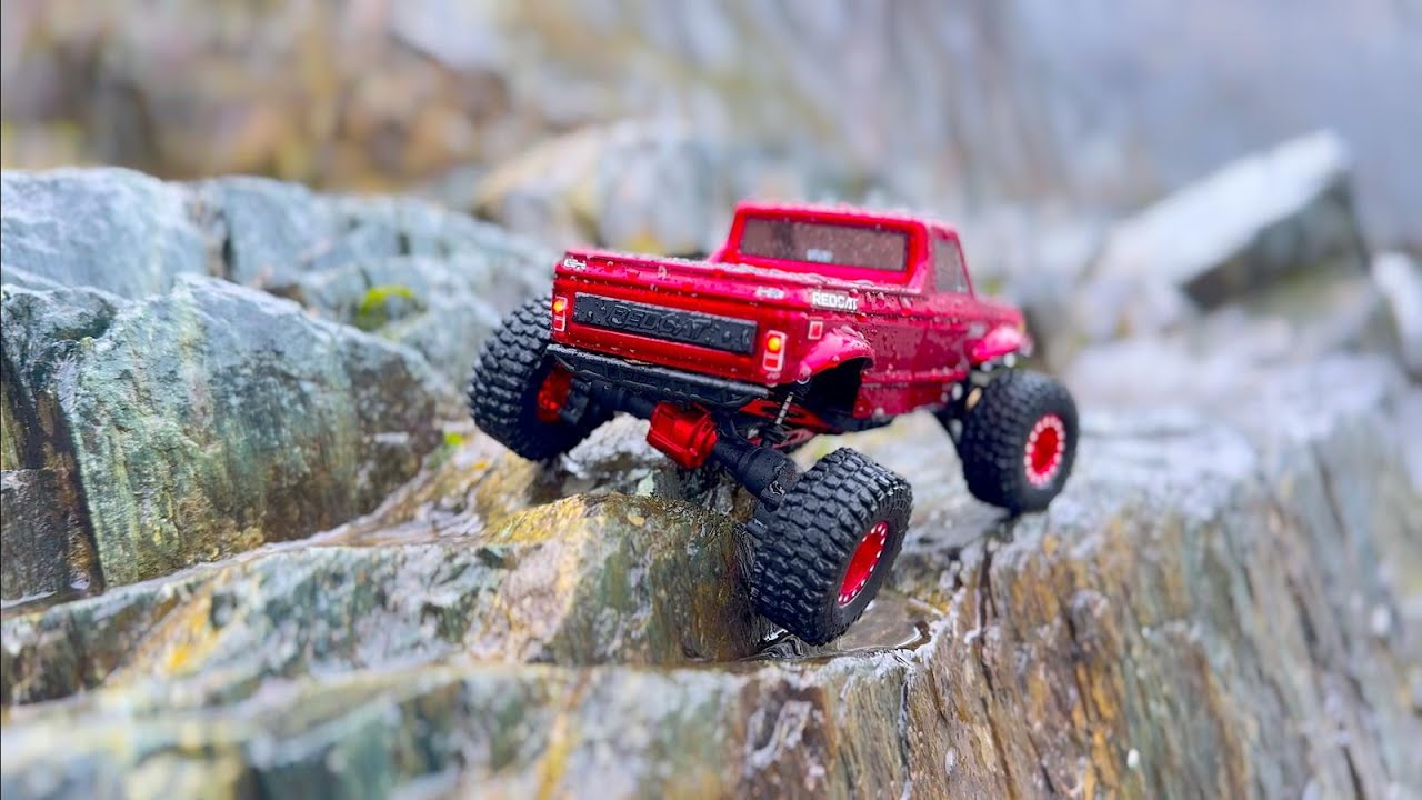 Slippery When Wet! RC Crawling in the rain!!! Ascent 18 RC Crawler ...