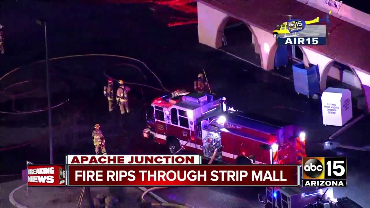 Fire rips through strip mall in Apache Junction - YouTube