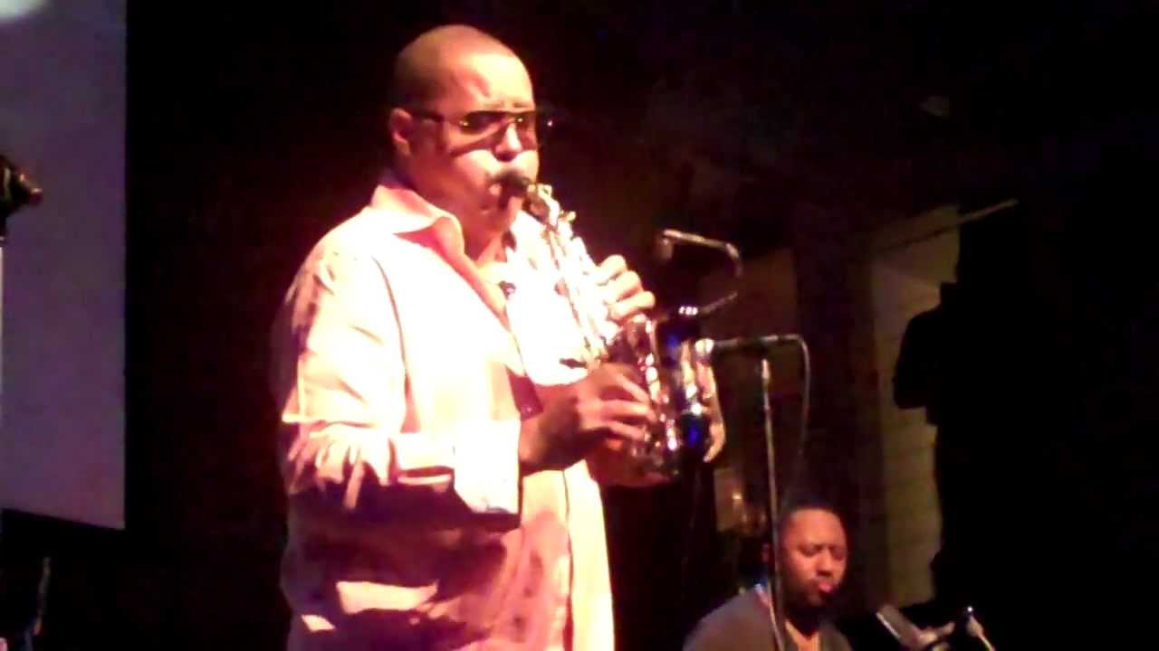 Najee performs Perfect Nights Live at Anthology - YouTube