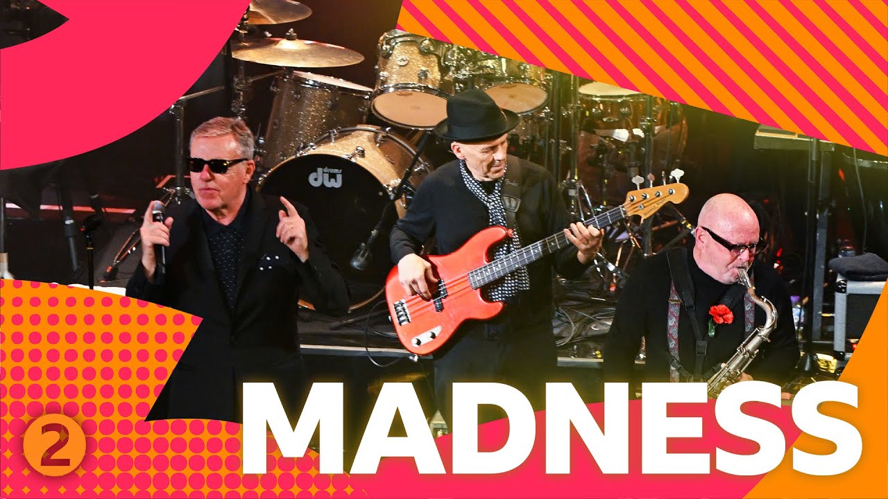 Madness - Shut Up (Radio 2 In Concert) - YouTube
