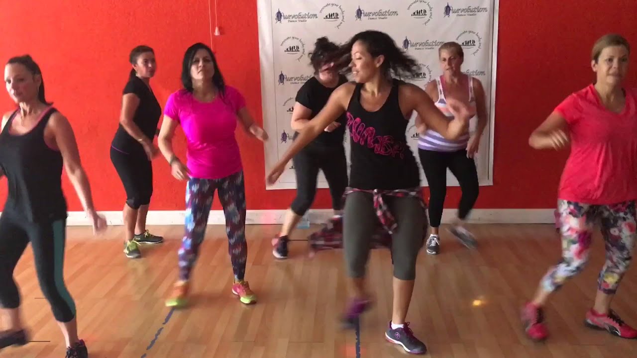 SALSA Y CHOQUE - ChocQuibTown - Zumba - YouTube