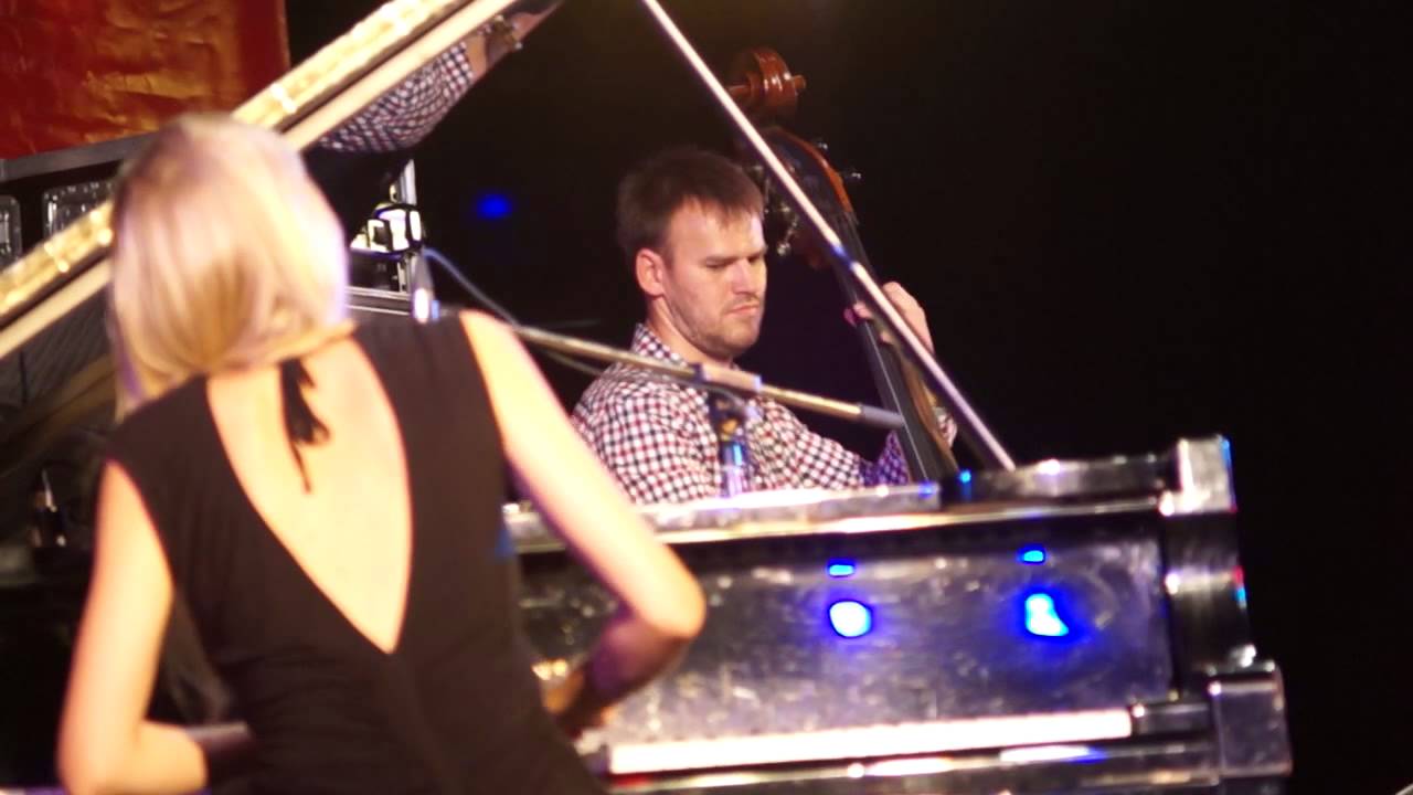 Lisa Henry. Oleg Butman Trio. Odessa Jazz Fest 2013. - YouTube