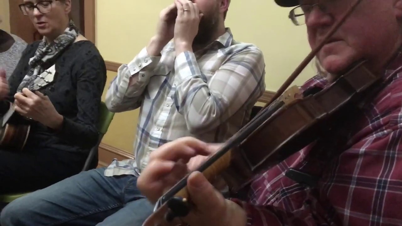 Irish Reel / Casey's Reel - YouTube