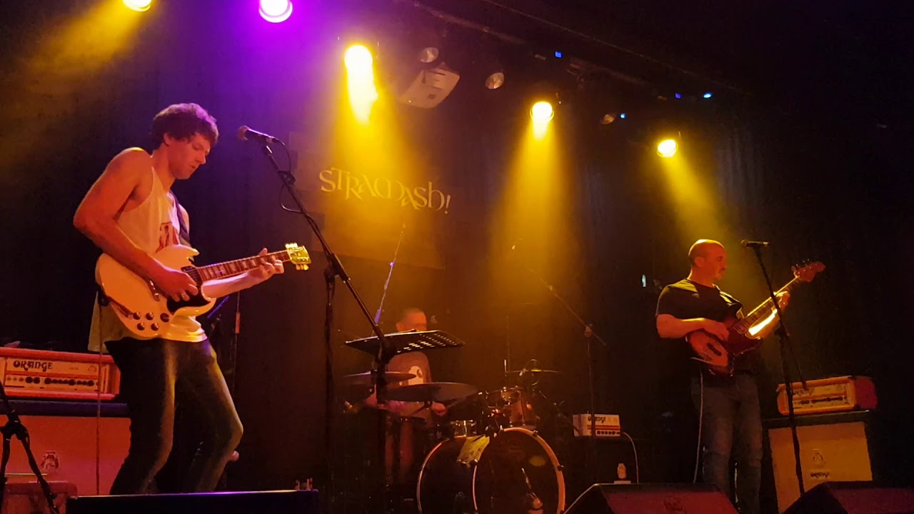 Jon Mackenzie Band - 8. Folsom Prison Blues - YouTube