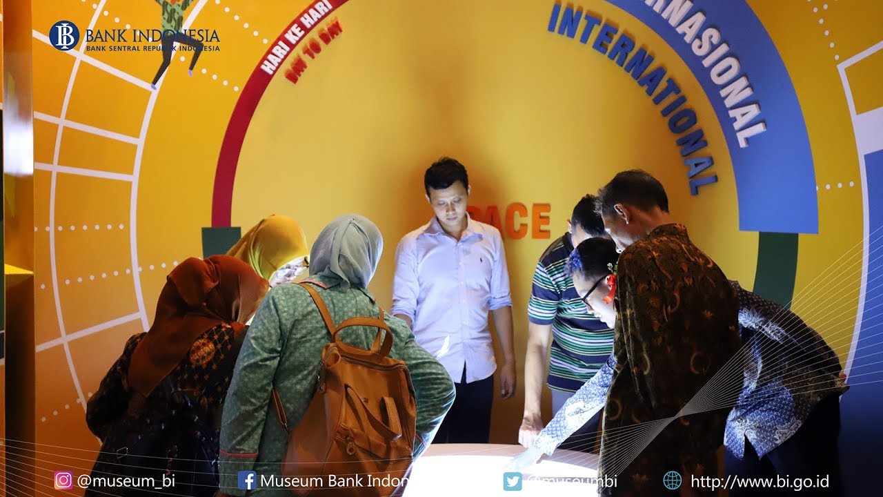 Peresmian Tata Pamer Baru Museum BI - YouTube