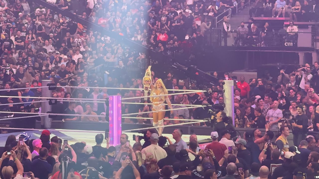 Tiffany Stratton's entrance at WrestleMania 41 - YouTube