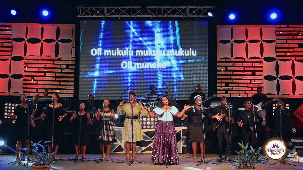 The Official Shachah Praise Performance Video - 2021. - YouTube