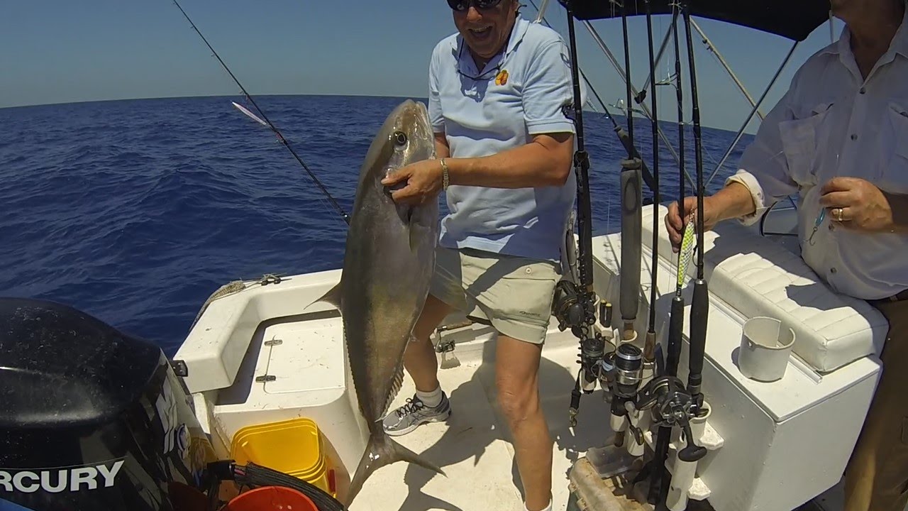 03/14/16 Boat Vertical Jigging For Wreck Amberjacks. - YouTube