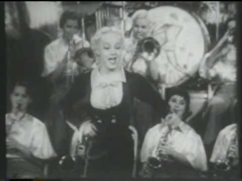 Ina Ray Hutton's Melodears - "Truckin' " 1936 - YouTube