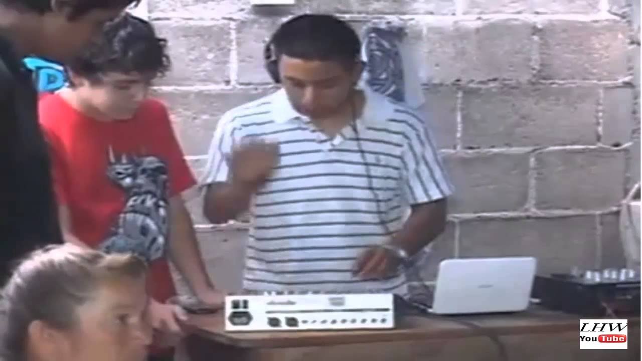 WORST DJ EVER The Unplugged Mixer YouTube worst-dj-ever-the-unplugged-mixer-youtube