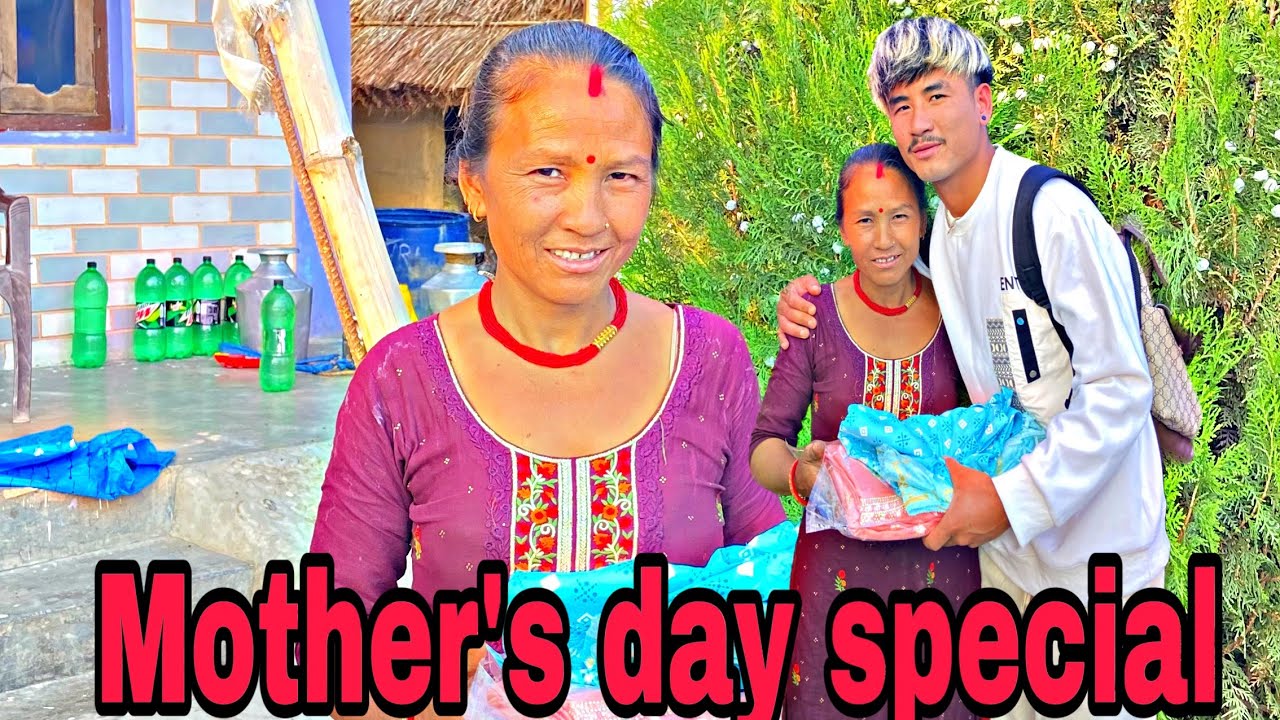 Mother’s day ma mummy lai k diye ta. Aja ko din pani mummy lai thulo ...