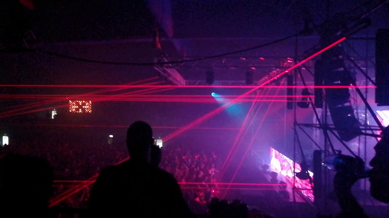 Ilija Djokovic @Central Dance Event Hangar Beograd - YouTube