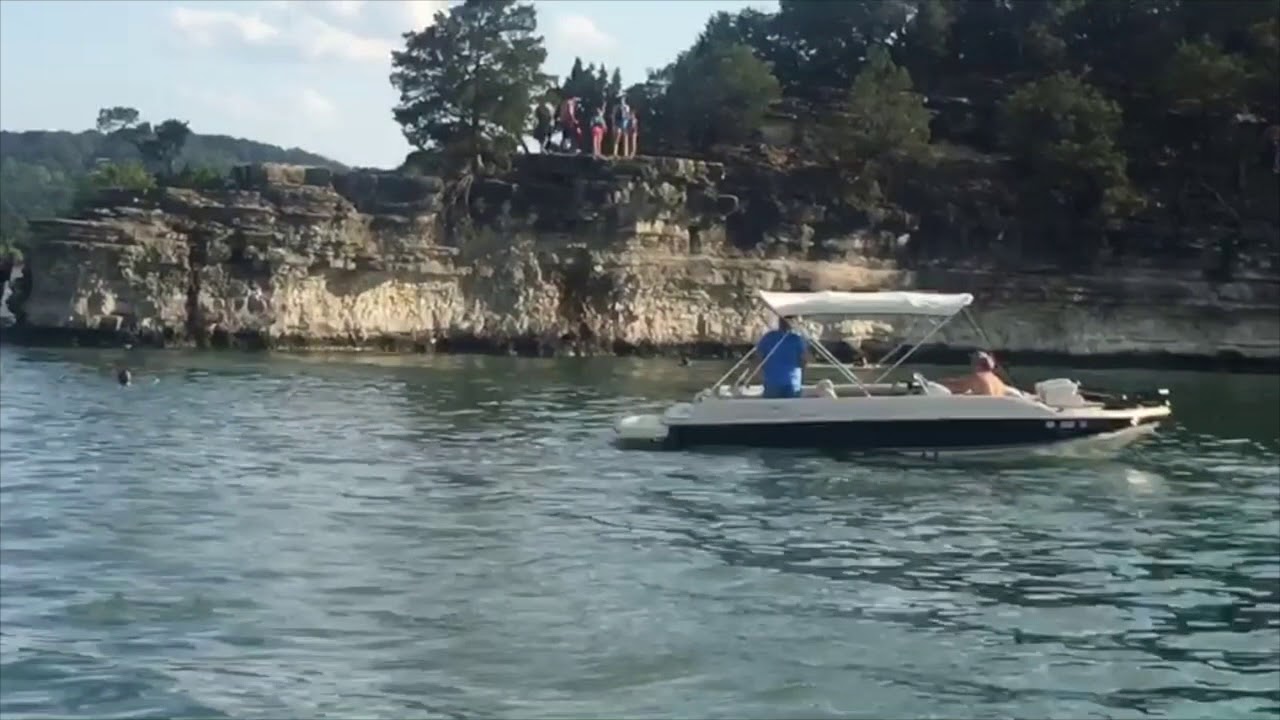 Branson Table Rock Lake cliff jumping, 6-29-18 - YouTube