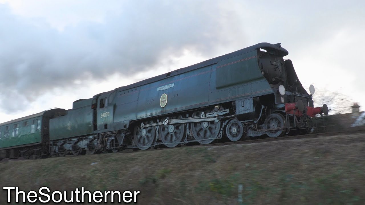 34070 "Manston" first test runs on the Swanage Railway 17/11/2022 - YouTube