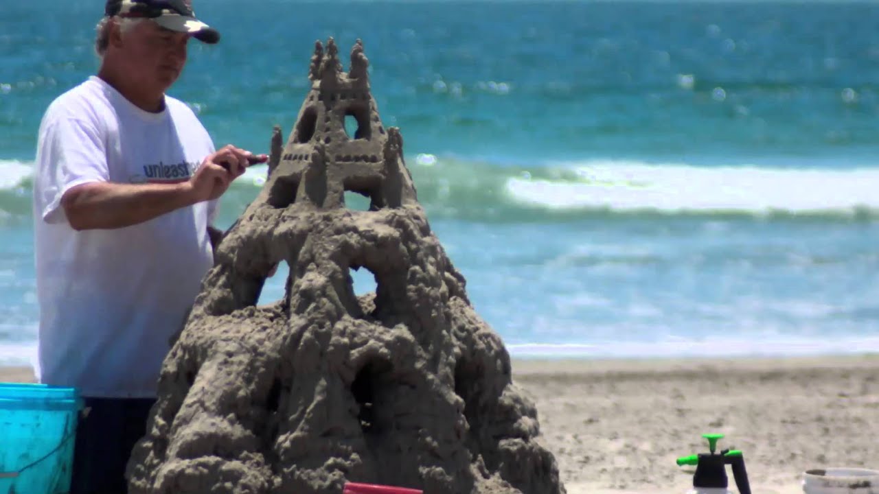 The Sand Castle Man - Time Lapse (May 26, 2011) - YouTube