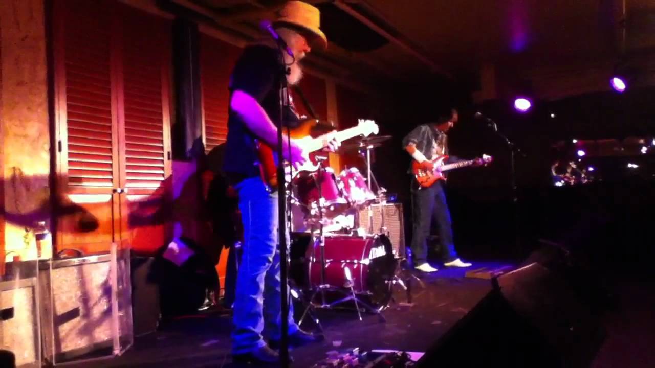 Les Dudek - Old Judge Jones Ending Solo - YouTube