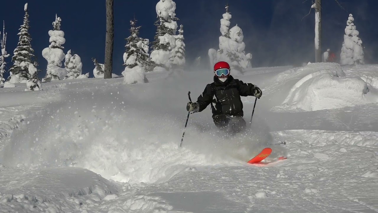 Powder Skiing Wallpaper