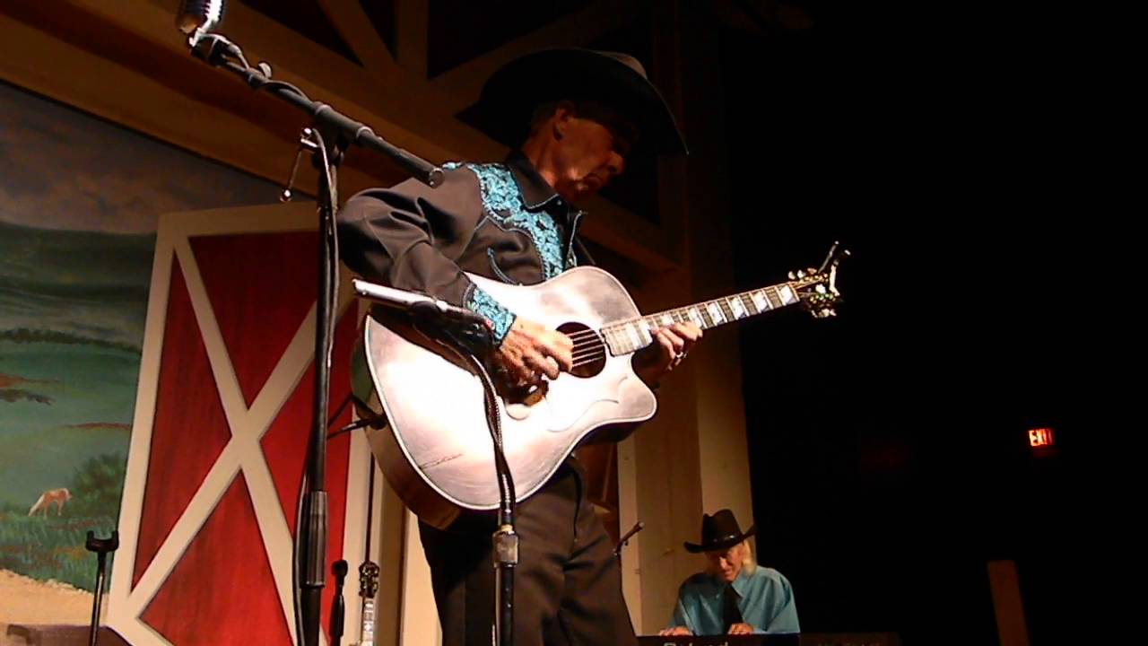 Leroy New - Instrumental - YouTube