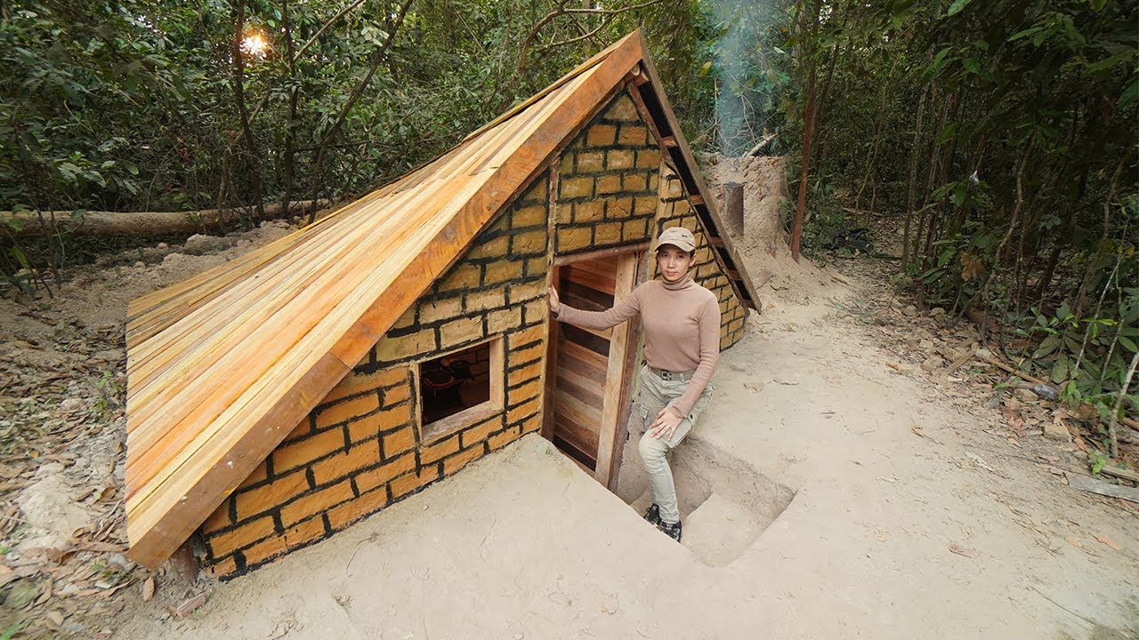 Building Survival Underground Brick Bushcraft Shelter , Clay Fireplace ...