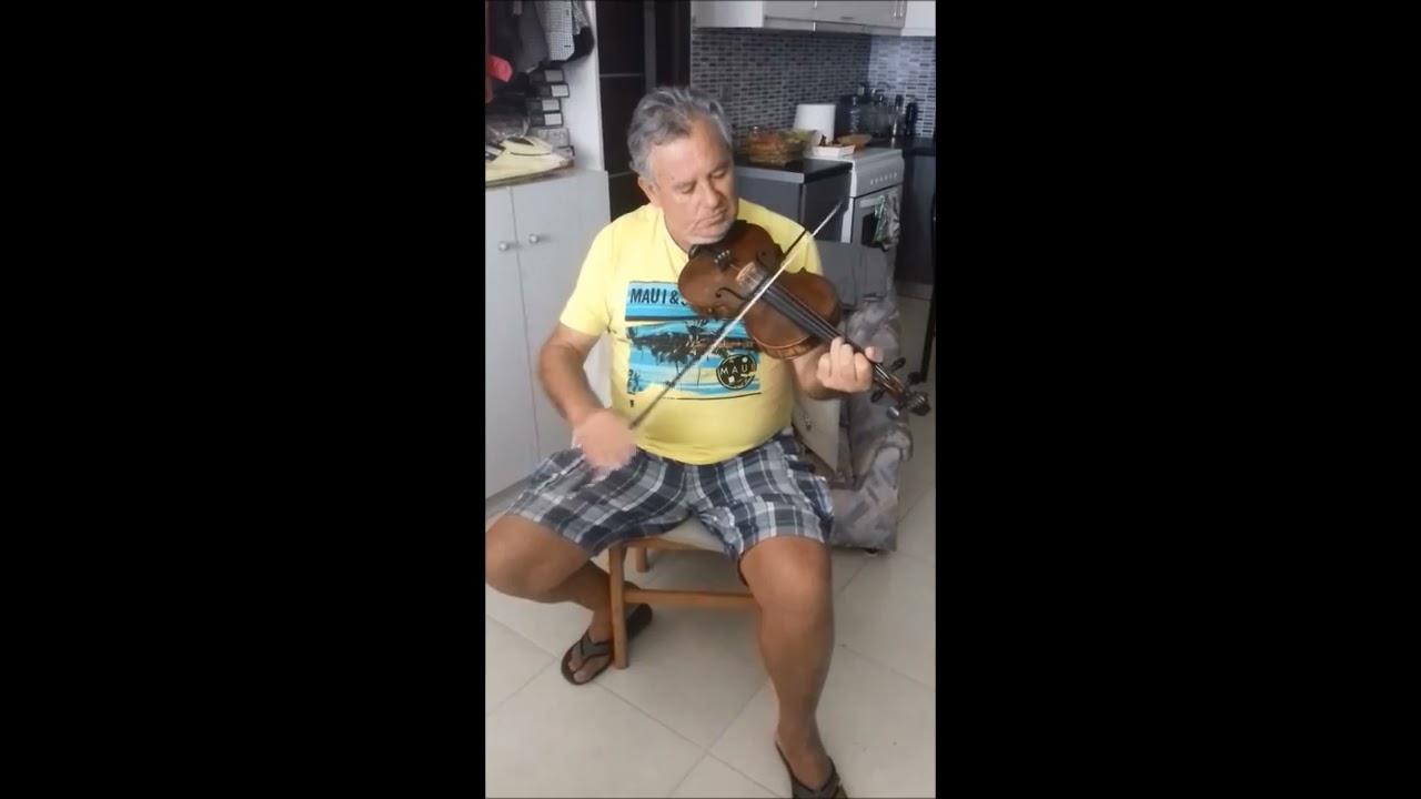 ΟΤΑΝ Ο ΒΙΟΛΕΑΣ (Γ. ΒΕΡΓΑΔΟΣ) ΕΧΕΙ ΚΕΦΙΑ - YouTube