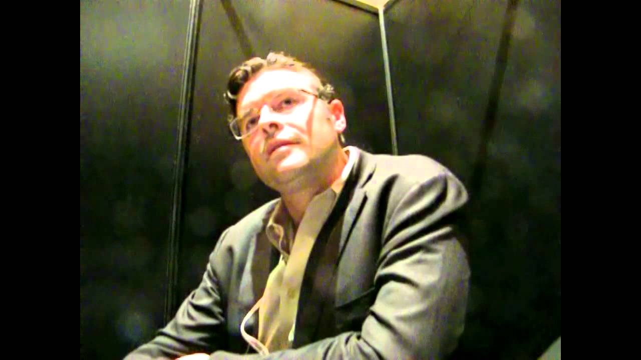 Big Switch Co-Founder Kyle Forster Talks OpenFlow - YouTube