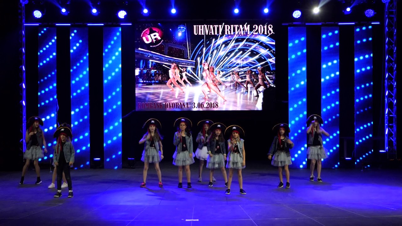 Example Show Uhvati Ritam 2018 - YouTube