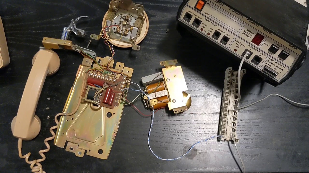 Automatic Electric Model 90 Wall Phone teardown and testing - YouTube