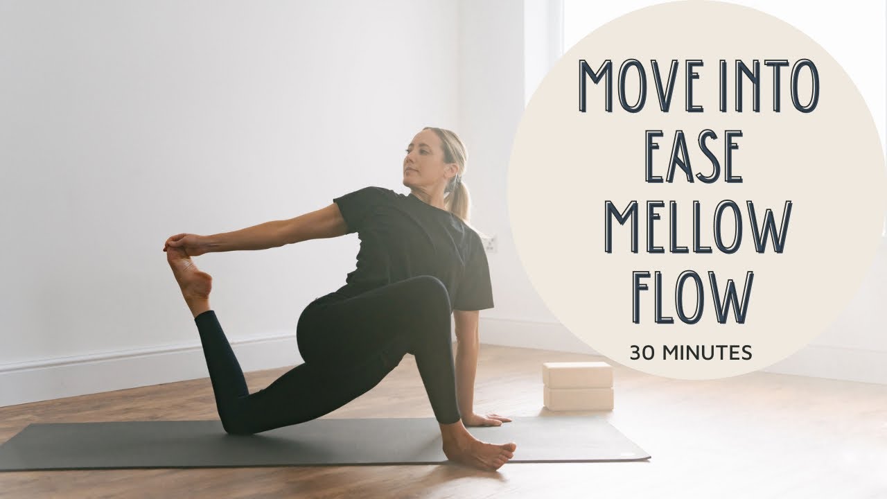 30 Minute Gentle Yoga Flow | Grounding Upper Body Yoga | Mellow ...