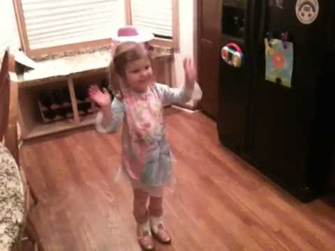 TIC TOc AVA - YouTube