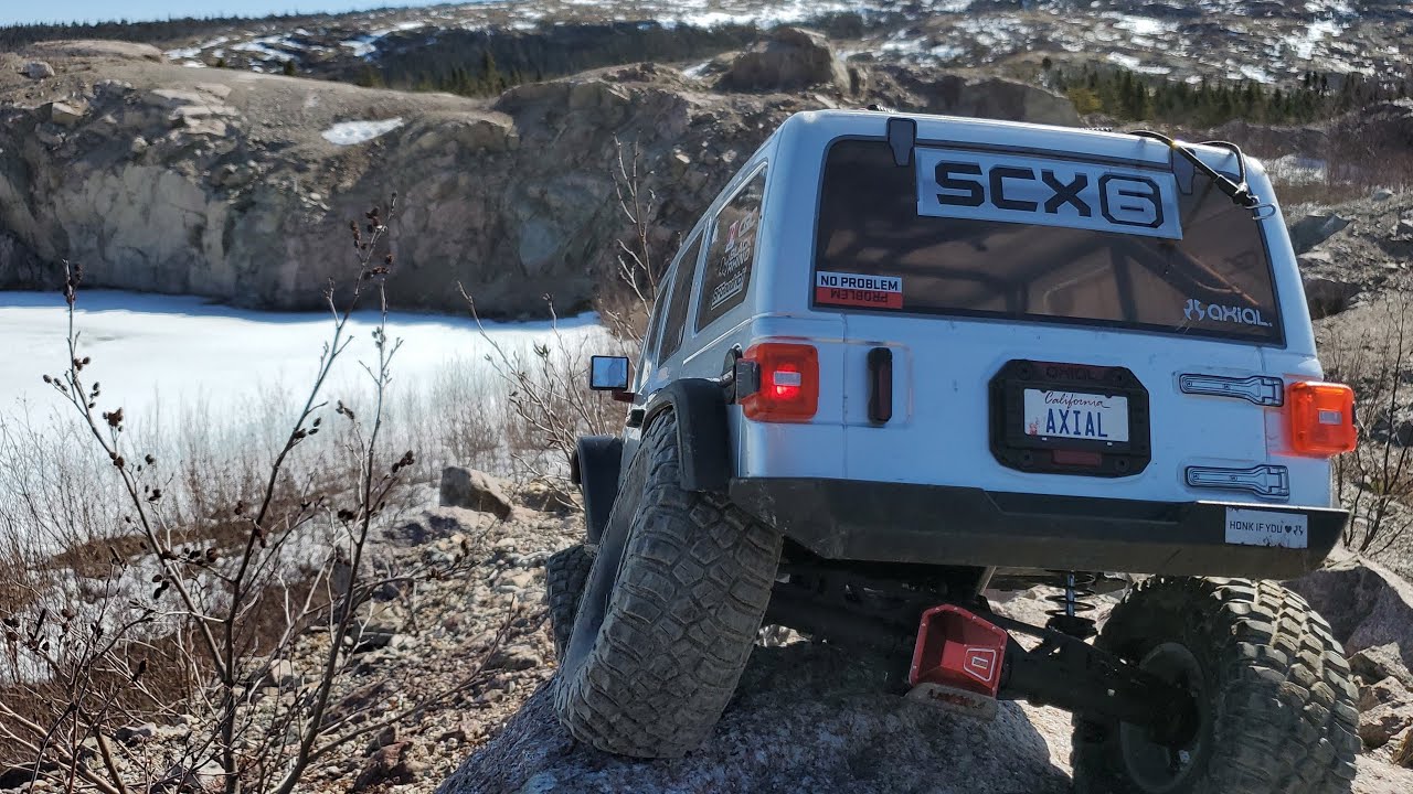 Scx6 Jeep Wrangler JLU Axial Racing ..Trail and Rock Crawl .. Backroads ...