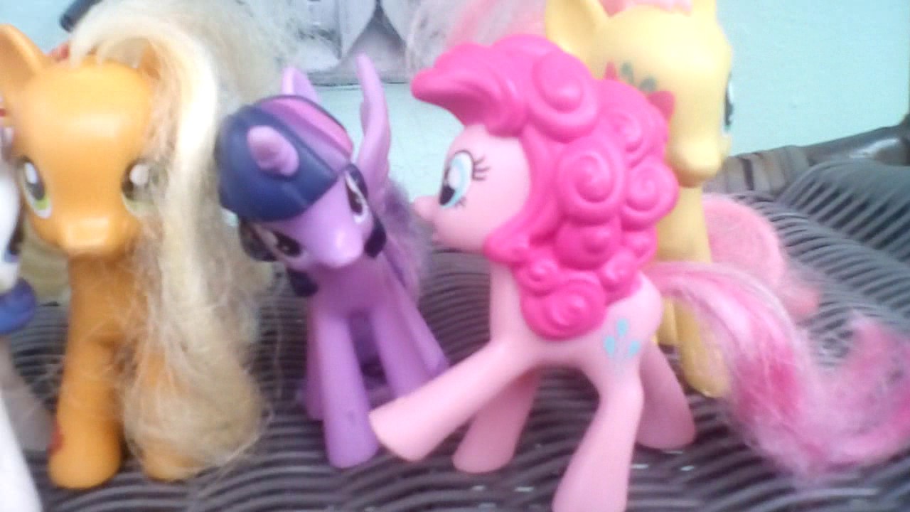 mailiro. pony - YouTube