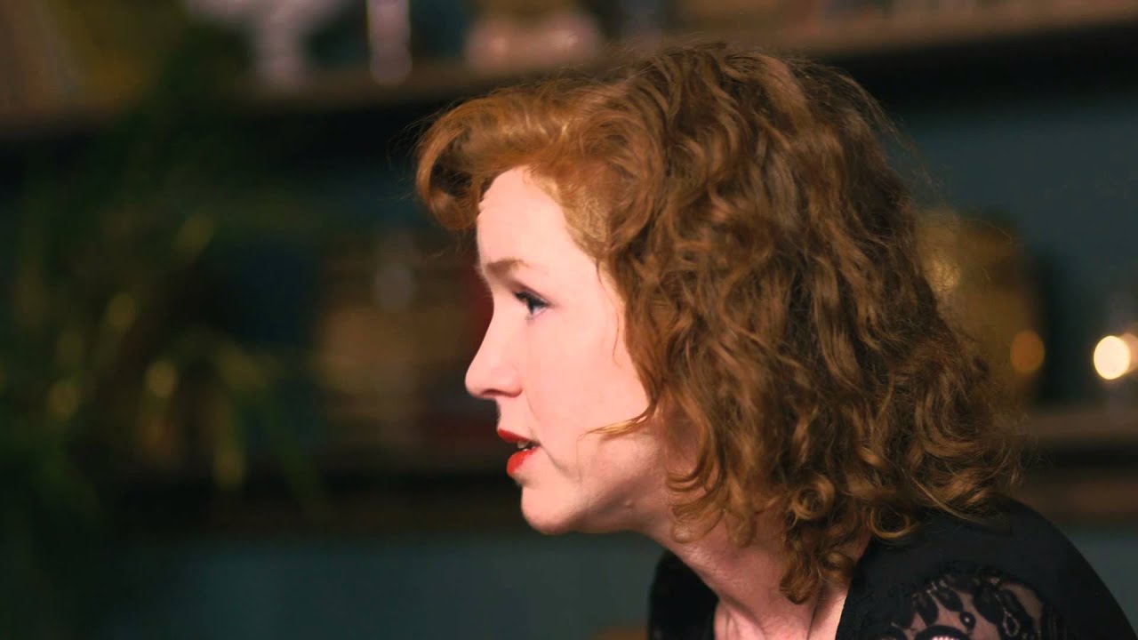 Jazz singer’s second chance worth singing about - YouTube