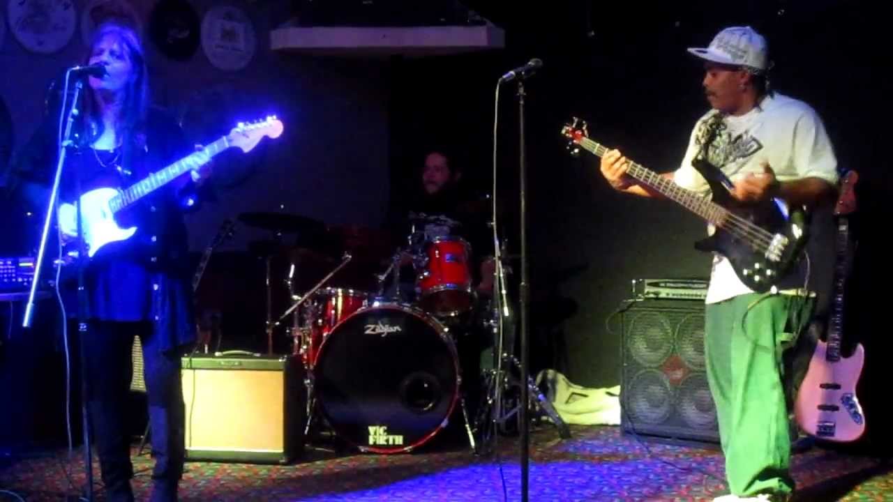 anti love song with marta gee daryl singh and bobby boutte - YouTube