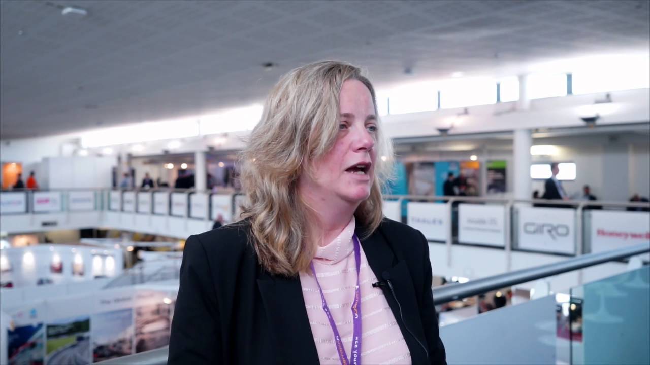 Metrorail 2016 - Leah Robbins, Director of Capital Projects, Tri-Met ...