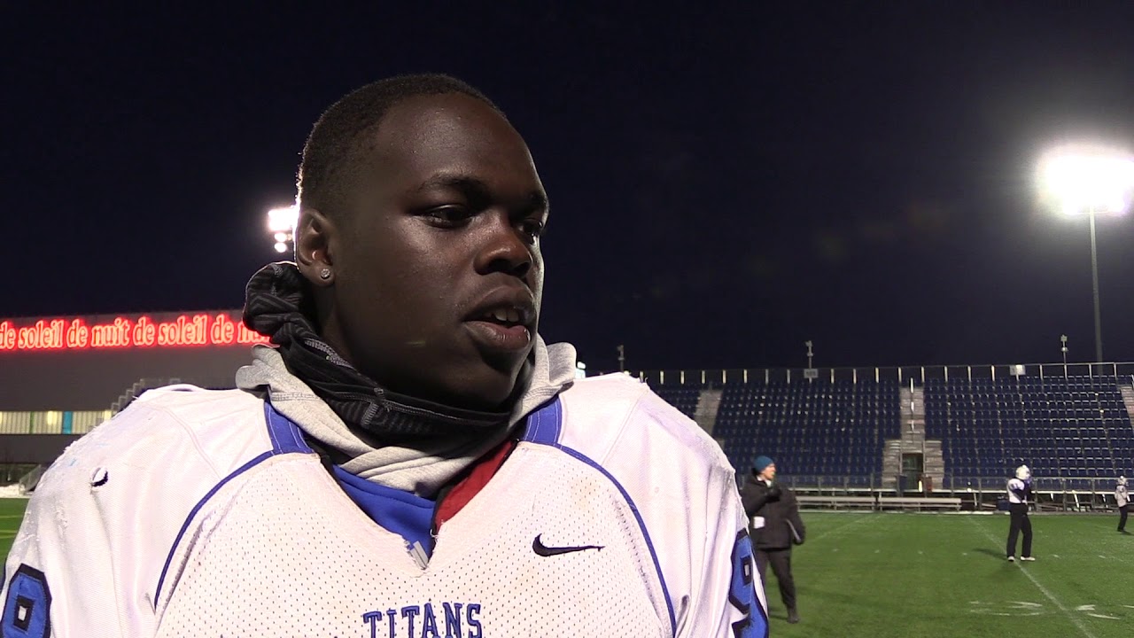 Harry Ainlay Titan looks to bright future in college football - YouTube