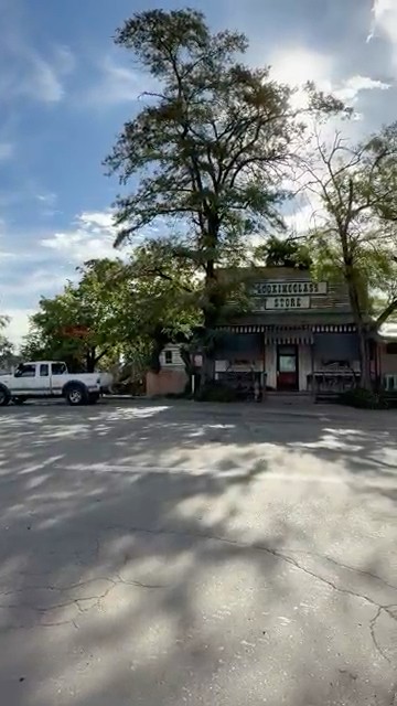 Lookingglass, Oregon - store built in 1852! - YouTube