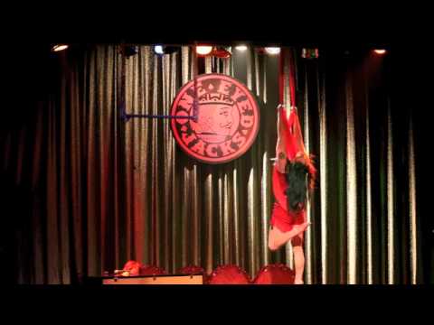Fleur De Tease Valentine's Day show with Ooops the Clown and Ratty ...