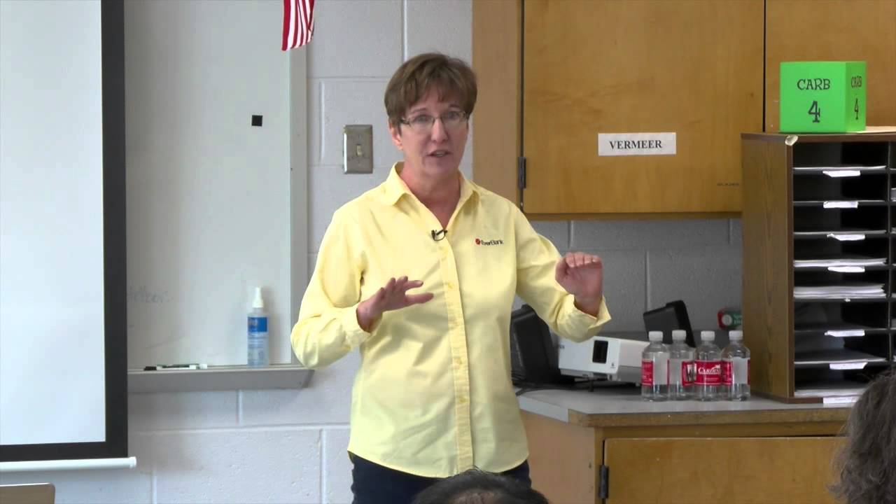 Cindy Small, Senior Loan Officer at the 2015 Housing Expo - YouTube