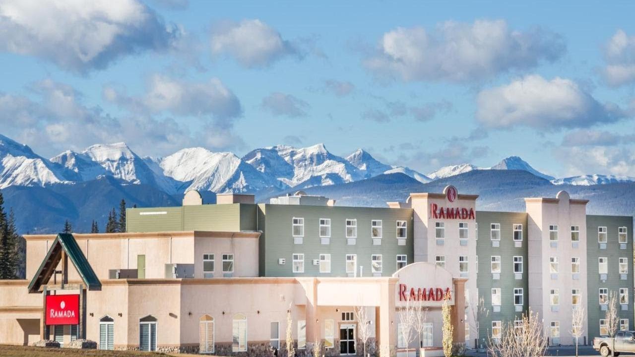 Ramada by Wyndham Hinton, Hinton, Canada - YouTube