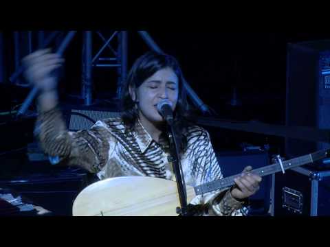 Derya Yıldırım & Grup Şimşek -  Dom Dom Kurşunu (live  @מקודשת Mekudeshet مقدسة  2019)