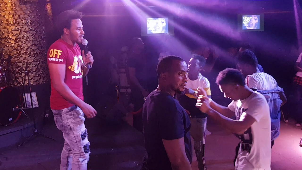 Abdisaa Performing Tokkummaa at Grand Regal Hotel on Fayisa Furi ...