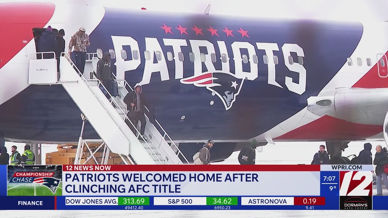 Patriots welcomed home after clinching AFC title - YouTube