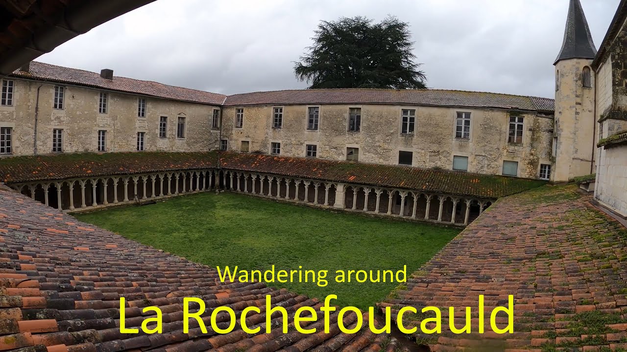 Wandering around La Rochefoucauld, Charente, France. A taste of this ...