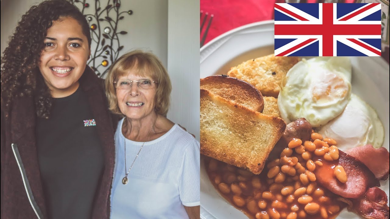MY NAN COOKS THE BEST ENGLISH BREAKFAST - YouTube