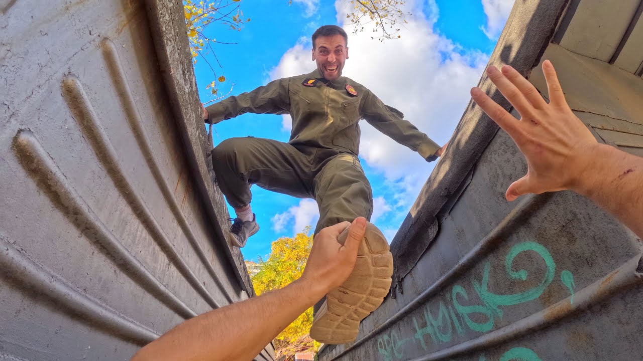 ESCAPING ANGRY MILITARY DAD (Funny Parkour POV Chase in Real Life ...