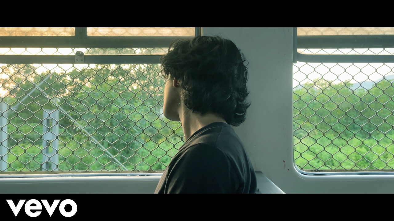 ZINDAGI BARBAAD KAR RAHA HU || OFFICIAL MUSIC VIDEO - YouTube