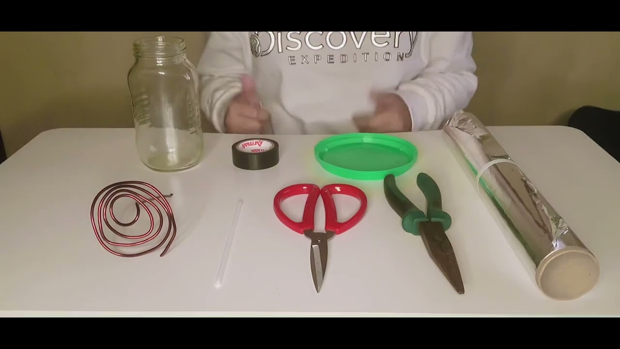 Electroscope as an Ionizing Radiation Detector #P6 #DIY - YouTube