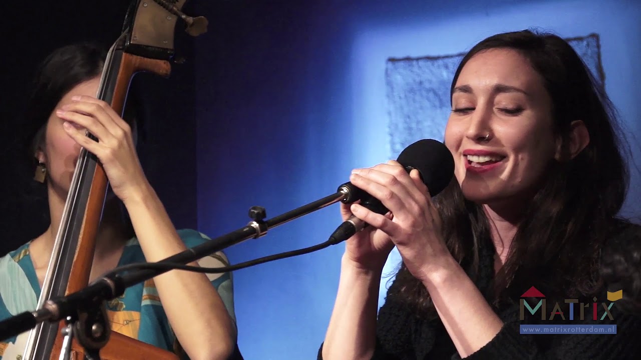 Skotose me (Manolis Hiotis) - YouTube